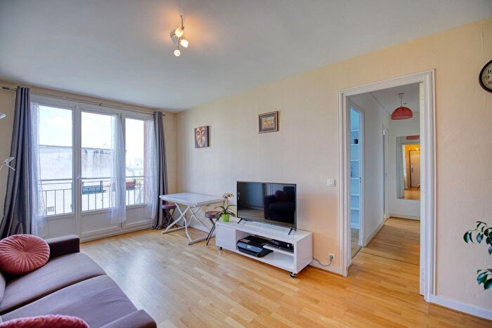 Appartement 3 pièces à vendre - Le Plessis-Robinson, Coeur de Ville