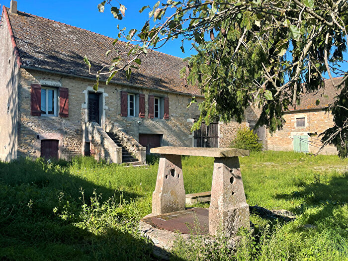 Maison à vendre - Buxy - 7 pièces - 4 chambres