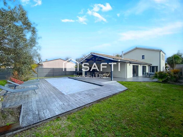 Maison à vendre - Saint-Jean-dIllac - 7 pièces - 5 chambres