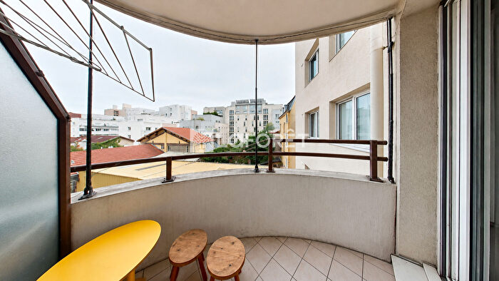 Appartement 3 pièces à Villeurbanne, Grand Clément, à vendre