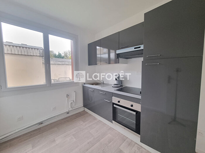 Appartement à louer - Saint-Ouen-lAumône, Centre-ville, Prairie - 3 pièces - 2 chambres