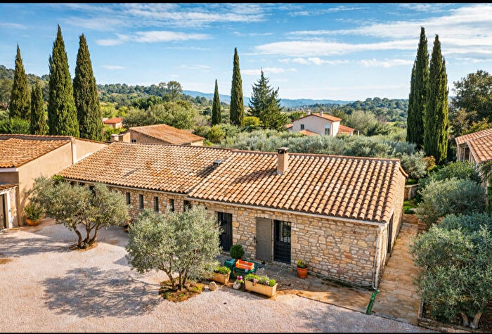 Maison à vendre - Eygalières - 7 pièces - 7 chambres