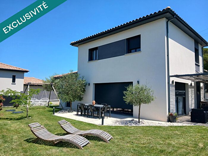 Assieu : Maison 5 pièces à vendre