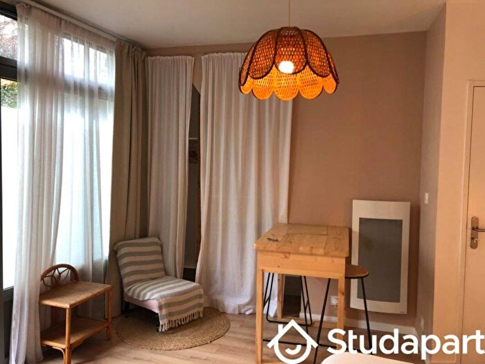 Angers : Maison 1 pièce à louer