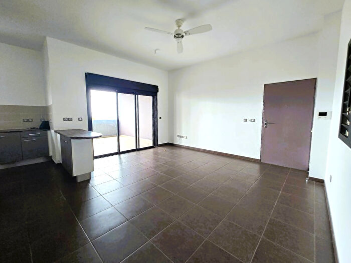 Appartement à vendre - Sainte-Marie, Bois Rouge, Ravine des Figues, Beauséjour - 3 pièces - 2 chambres