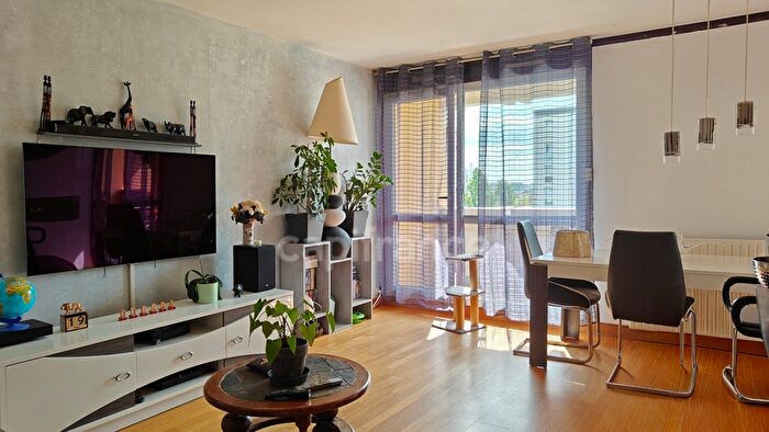 Boissy-Saint-Léger, De Gaulle : Appartement 3 pièces à vendre
