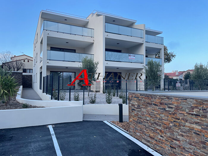 Appartement à vendre - Argelès-sur-Mer, Centre-ville - 3 pièces - 2 chambres