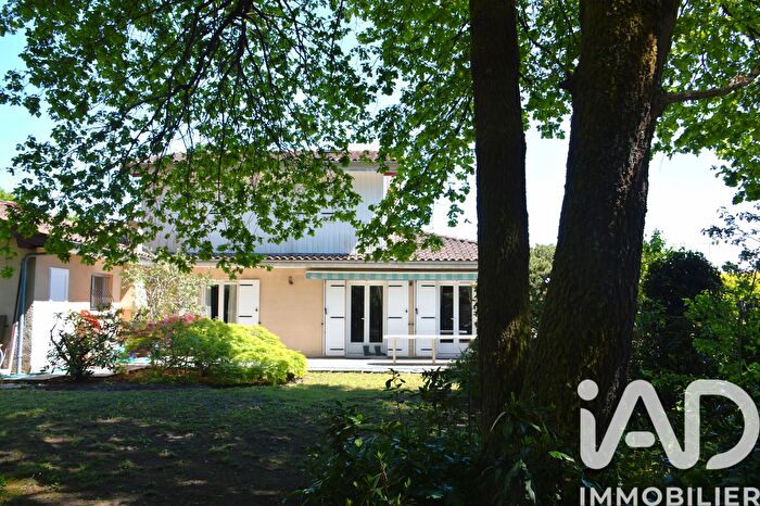 Maison à vendre - Mérignac, Beutre - 7 pièces - 5 chambres