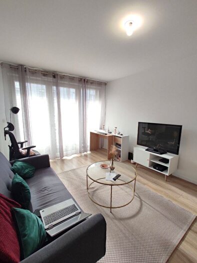 Appartement à louer - Clairmarais-Charles Arnould, Reims - 2 pièces - 1 chambre