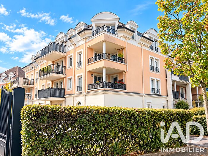 Appartement 3 pièces à Émerainville, à vendre