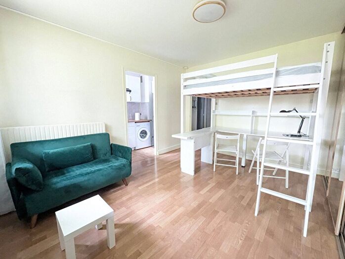 Village, Fontenay-sous-Bois - Appartement 1 pièce à louer