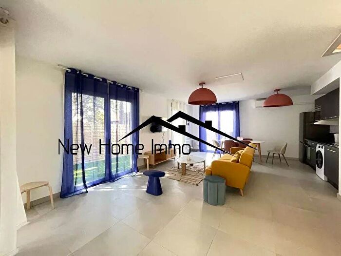 Appartement à louer - Sainte Marguerite, Marseille ème arrondissement - 4 pièces - 3 chambres