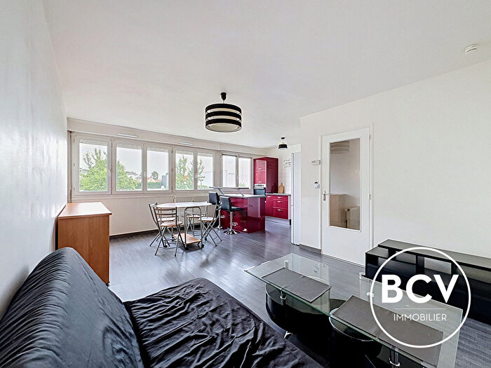 Lucé, Centre-ville - Appartement 2 pièces à vendre