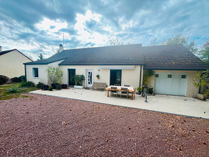 Maison 4 pièces à vendre à Saint-Martin-d'Auxigny