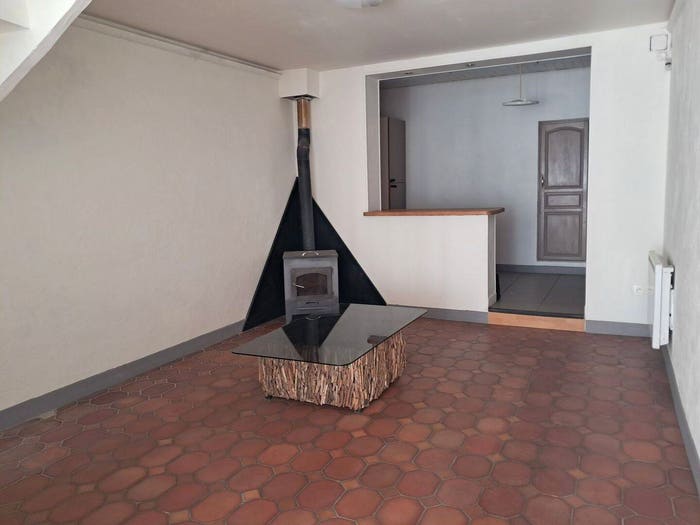 Maison 3 pièces à louer - Montlieu-la-Garde