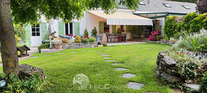 Maison à vendre - Mûrs-Erigné - 10 pièces - 6 chambres