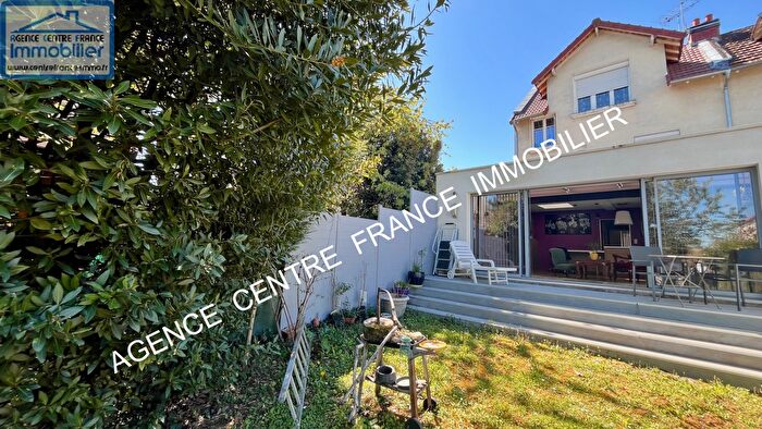Maison 5 pièces à vendre à Bourges, Val d'Auron, Hameau de Gionne, Mazières, Pijolins