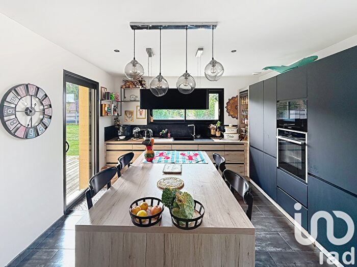 Maison à vendre - Harcourt - 8 pièces - 5 chambres