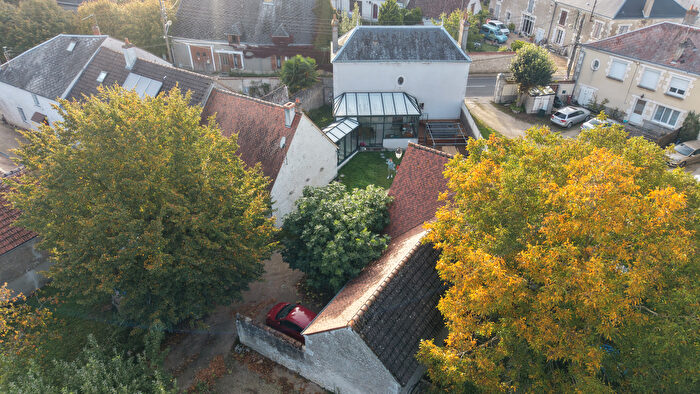 Maison à vendre - Beaugency - 5 pièces - 4 chambres