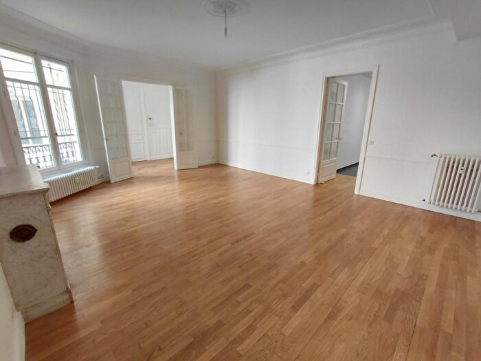 Appartement 3 pièces à Paris 16ème, Dauphine, à louer