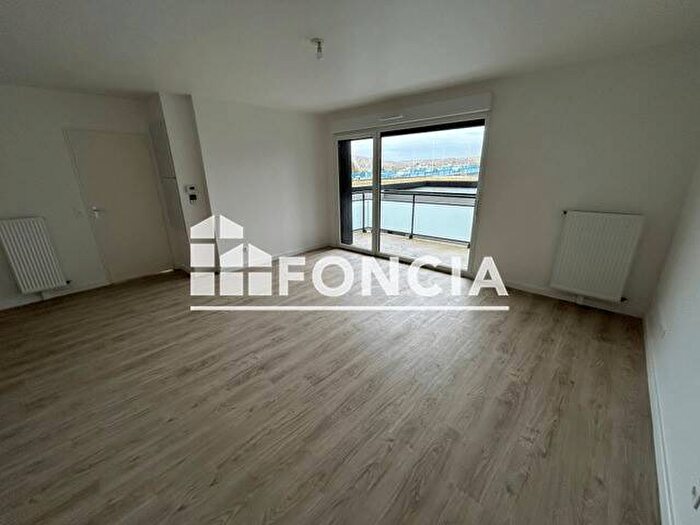 Appartement à louer - Cerisaie, Elbeuf - 3 pièces - 2 chambres