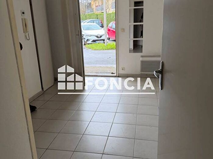 Appartement à louer - Lesparre-Médoc - 2 pièces - 1 chambre