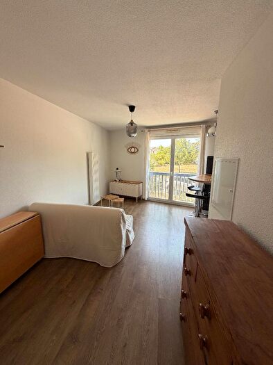 Bègles, Terres Neuves : Appartement 2 pièces à louer