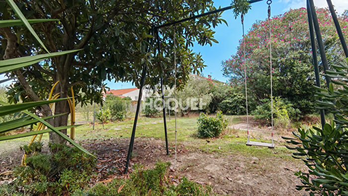 Maison à vendre - Toulouges - 5 pièces - 4 chambres