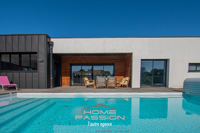 Maison 8 pièces à vendre à Cozes
