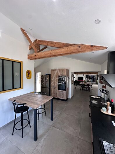 Maison 6 pièces à vendre à Les Châtelliers-Châteaumur