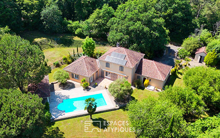 Maison 8 pièces à vendre à Baliracq-Maumusson