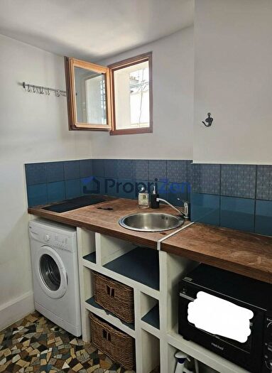 Appartement à louer - République-Saint Ambroise, Paris ème arrondissement - 1 pièce