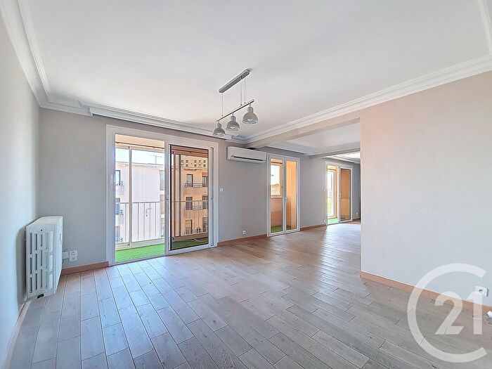 Appartement 3 pièces à Villeneuve-lès-Avignon, Pasteur, Bellevue, à vendre