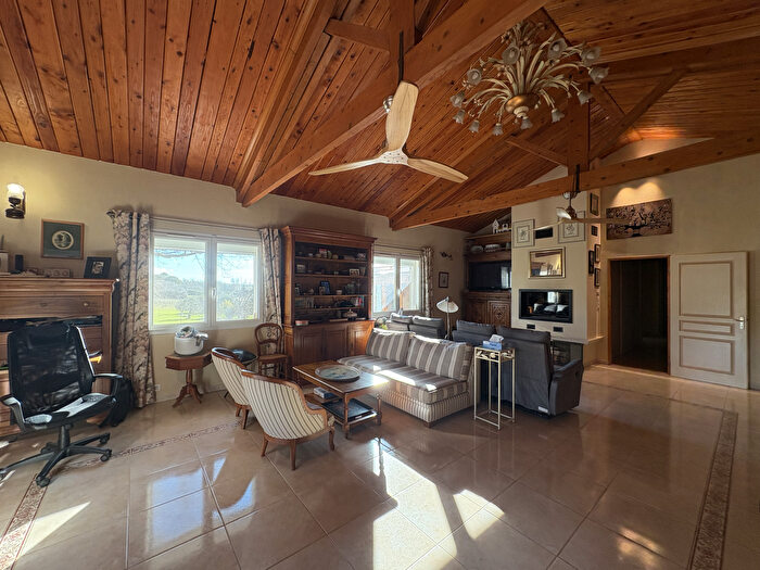 Maison à vendre - Castelnaudary - 5 pièces - 3 chambres