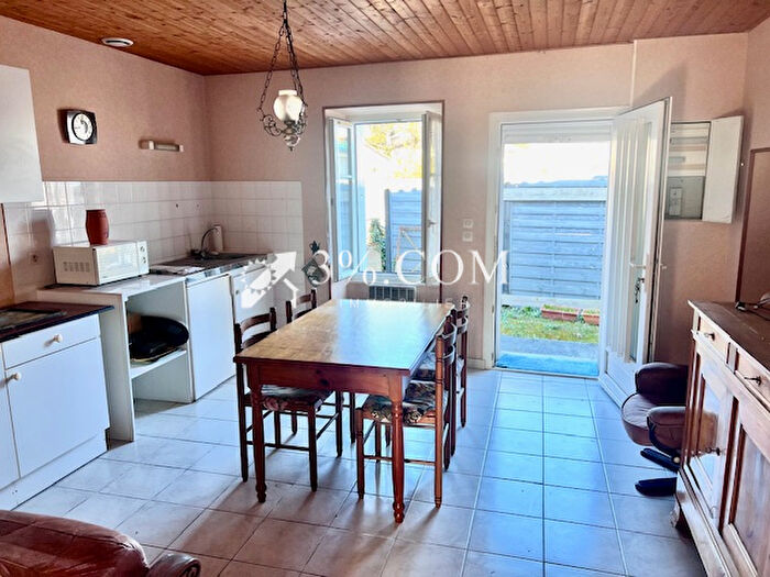 Maison à vendre - Saint-Julien-de-Concelles - 2 pièces - 1 chambre