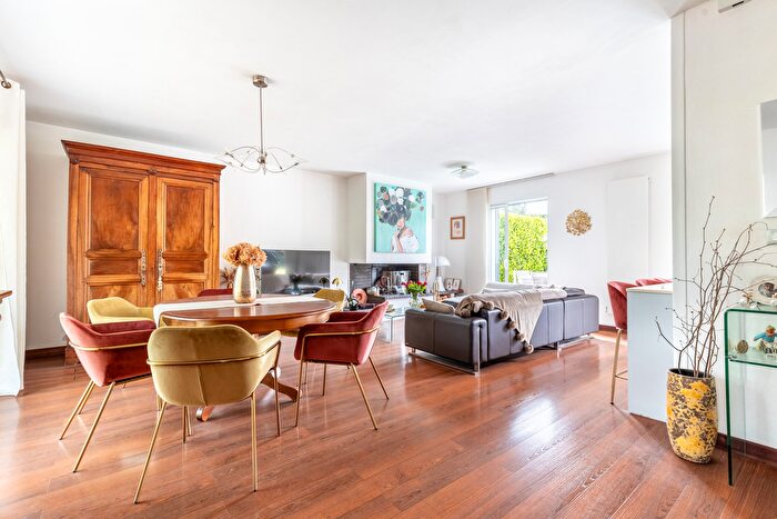 Camblanes-et-Meynac - Maison 5 pièces à vendre