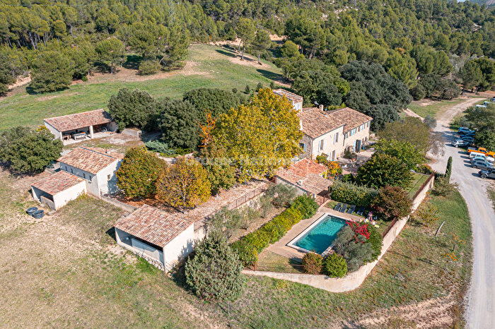 Maison à vendre - Gréoux-les-Bains - 12 pièces - 7 chambres