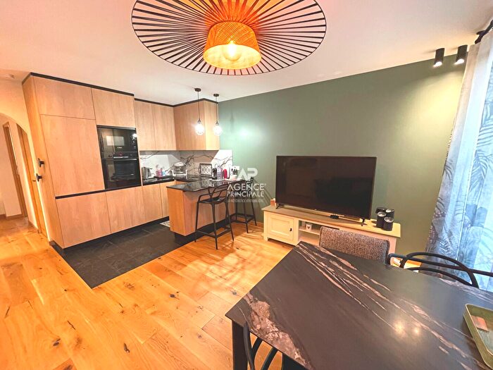 Saint-Germain-en-Laye, Centre-ville, Quartiers forestiers - Appartement 3 pièces à vendre