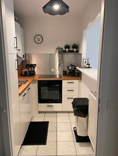 Nord, Bischheim : Appartement 2 pièces à louer