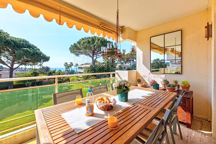 Appartement à vendre - Cannes, Croix des Gardes - 3 pièces - 2 chambres