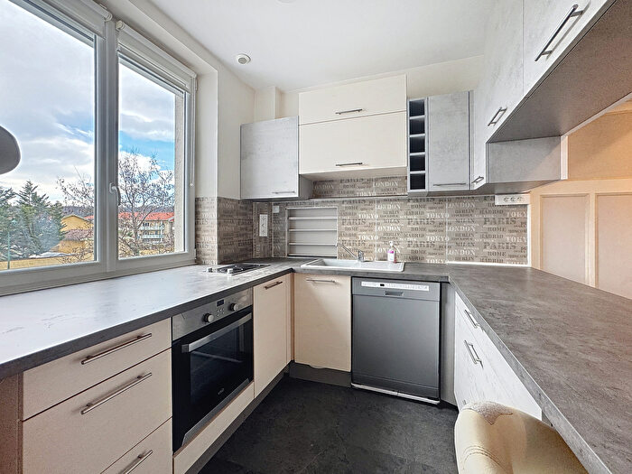 Appartement à vendre - Saint-Maurice-de-Beynost - 3 pièces - 2 chambres