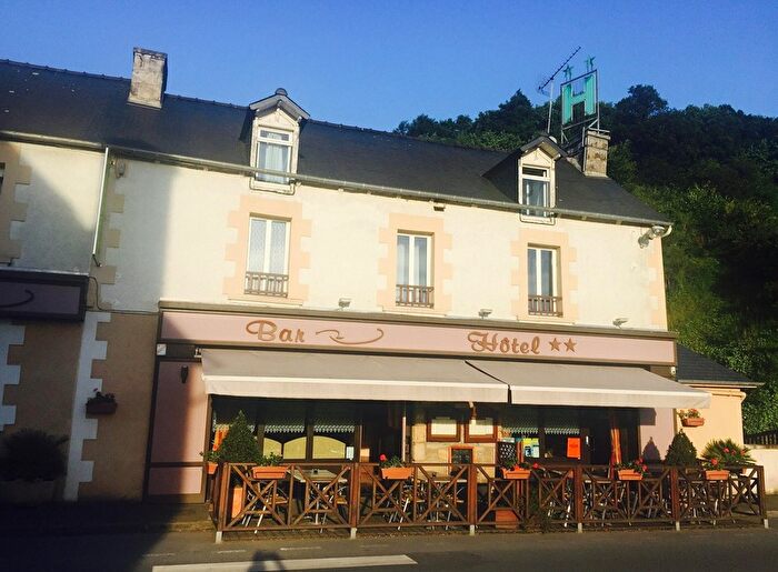 Maison à vendre - Jugon-les-Lacs - 20 pièces