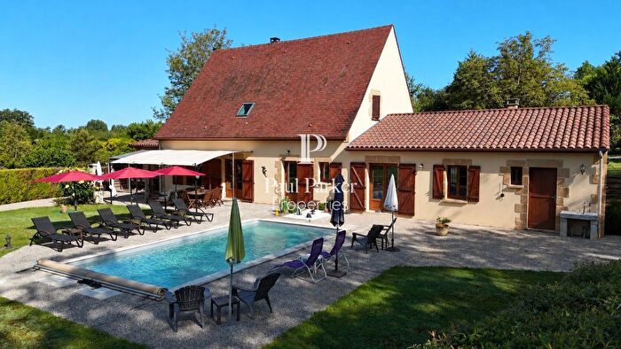 Maison 10 pièces à vendre à Castelnaud-la-Chapelle