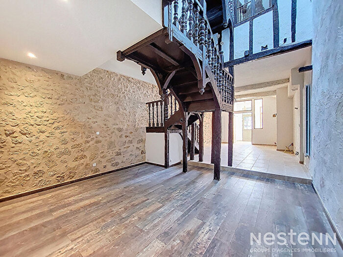 Maison à vendre - Condom - 4 pièces - 3 chambres