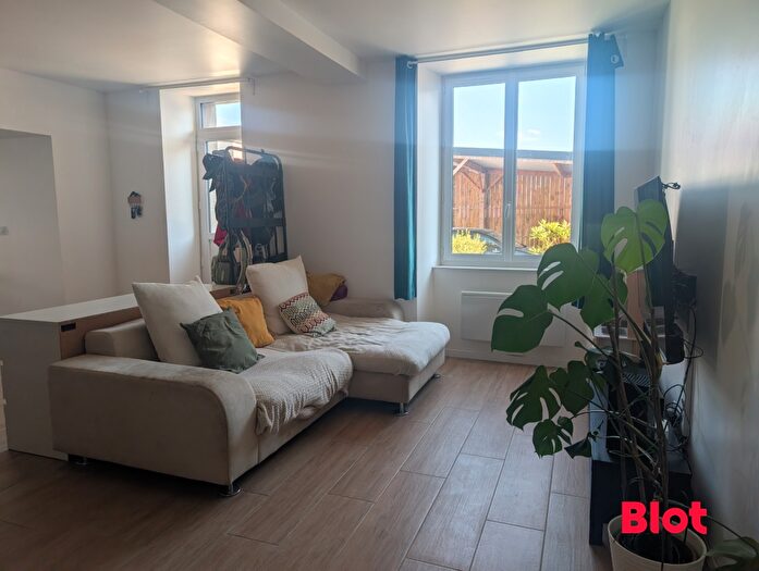 Châteaubourg - Maison 6 pièces à vendre