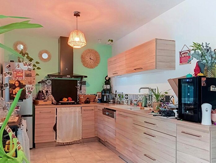 Carpentras, Est : Maison 3 pièces à vendre