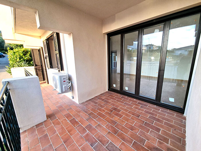 Appartement à louer - Monte - 4 pièces - 3 chambres