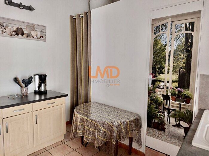 Maison à louer - Nîmes - 2 pièces - 1 chambre