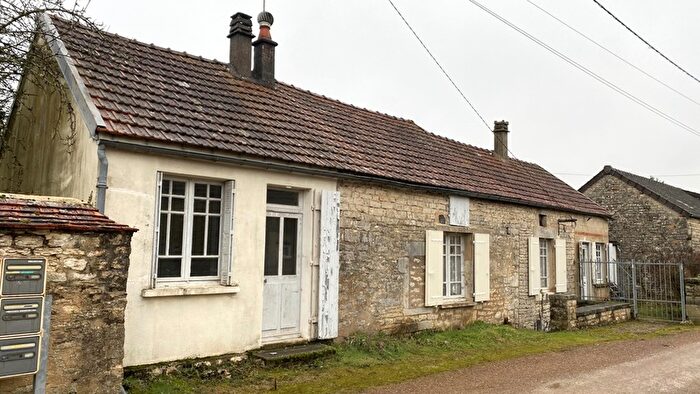 Maison à vendre - Châtel-Gérard - 3 pièces