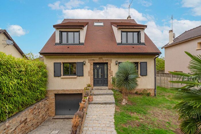 Noisy-le-Grand, Sud - Maison 5 pièces à vendre
